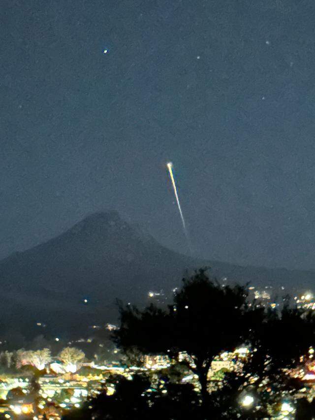 SpaceX Dragon re-entry lights up skies above SLO County | San Luis ...