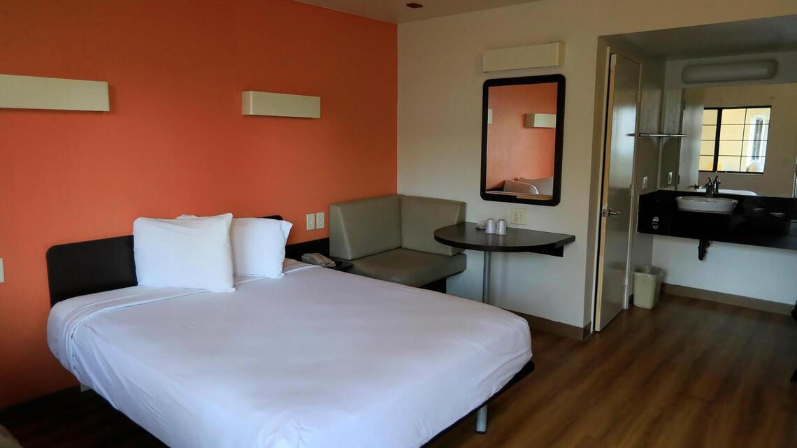 Paso Robles CA Motel 6 homeless shelter opens to clients | San Luis ...