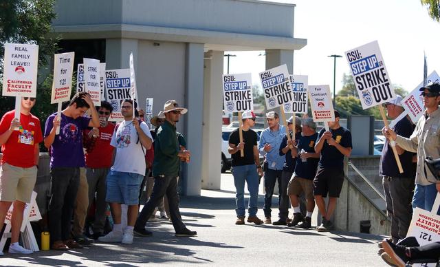 CSU faculty union protests for pay increase at Cal Poly SLO | San Luis ...