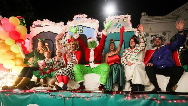Christmas in SLO County CA 2025: Parades, lights & Santa | San Luis ...