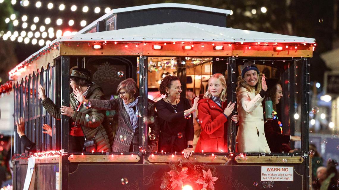 How, when to ride Holiday Trolley in downtown SLO CA | San Luis Obispo ...