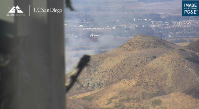 Cal Fire: SLO CA wildfire threatens structure | San Luis Obispo Tribune