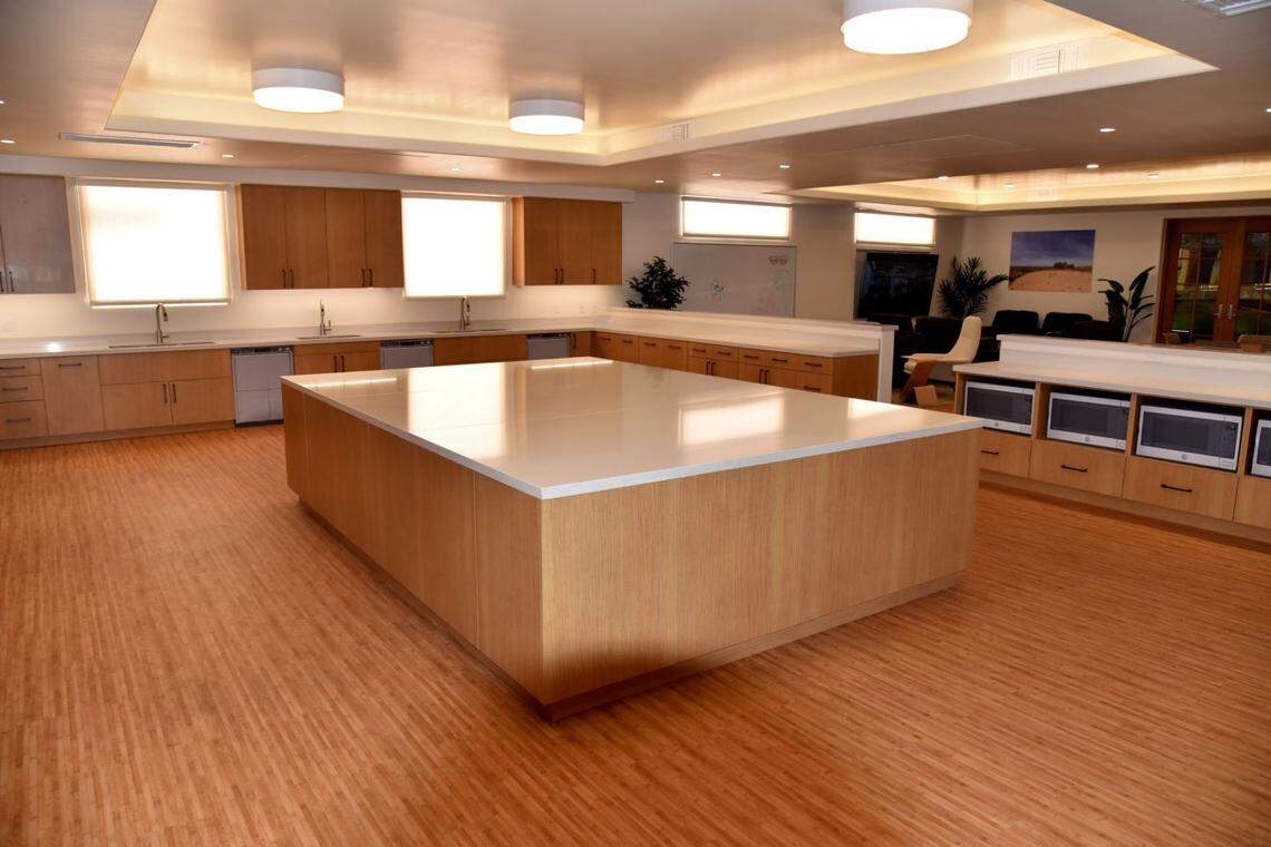 UCSB reveals mockup rooms for Munger Residence Hall | San Luis Obispo ...